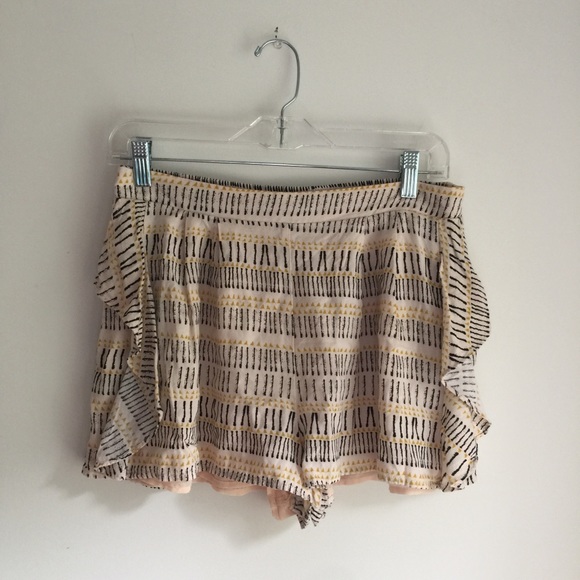 BCBGeneration | Shorts | Bcbgeneration Blousy Shorts High Waisted ...